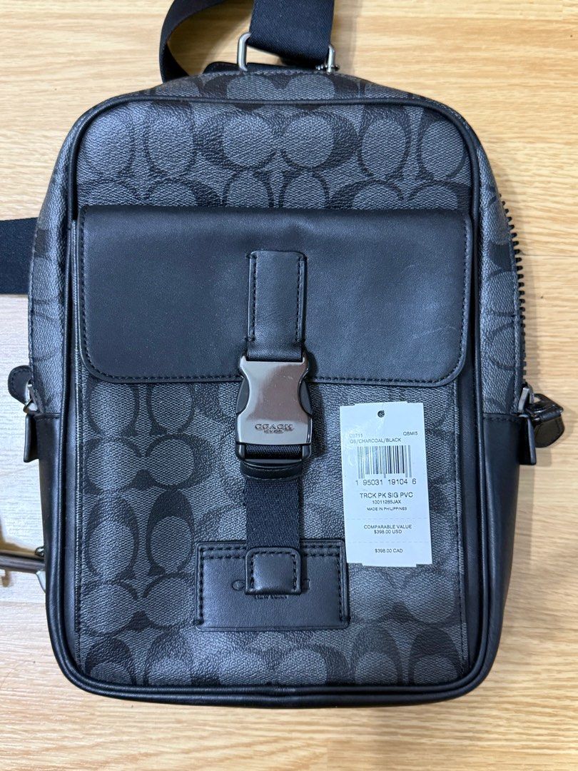 Coach Track Pack In Signature Canvas Black C2711, Men's Fashion, Bags ...