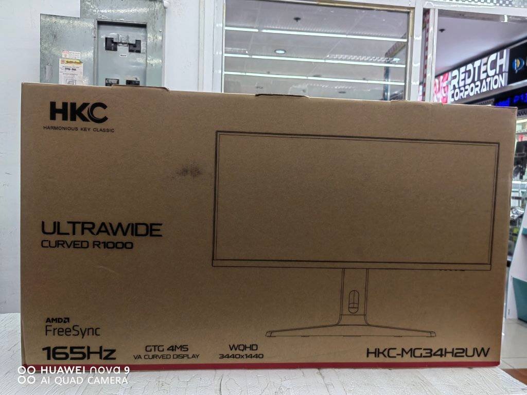 HKC 34" WHITE CURVED ULTRAWIDE GAMING MONITOR 2k Reso 165hz (White), Computers & Tech, Desktops ...