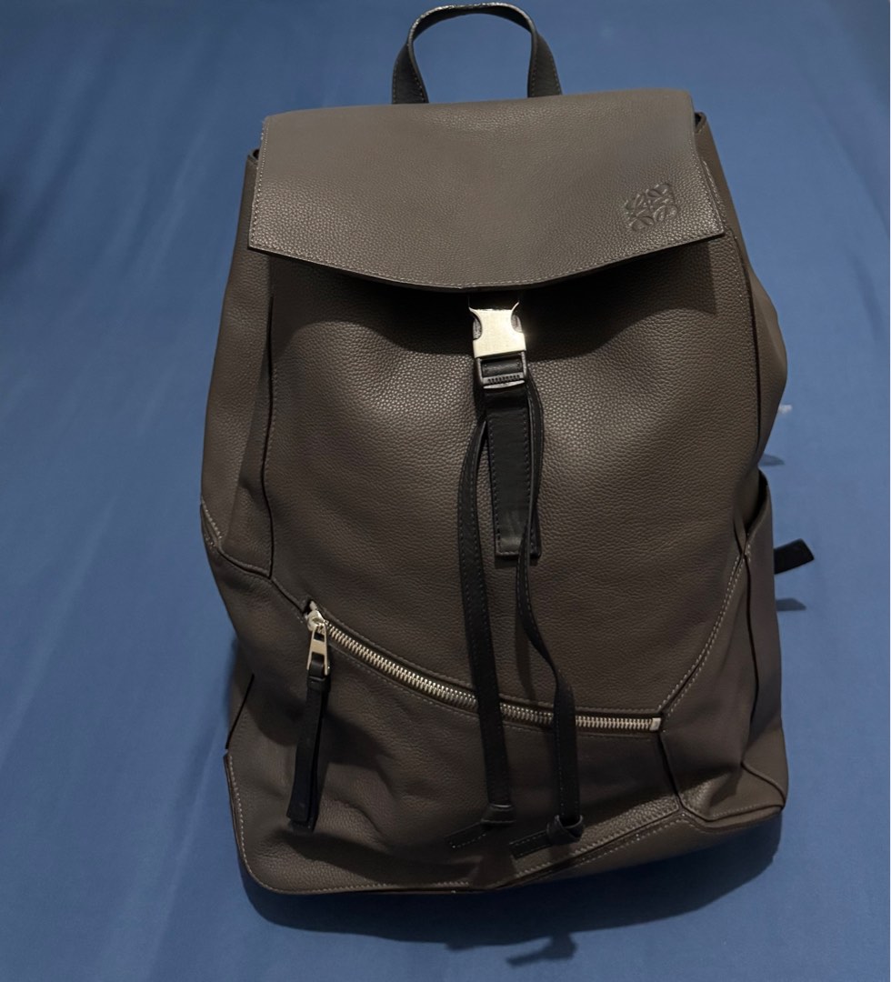 Loewe backpack, Barang Mewah, Tas & Dompet di Carousell