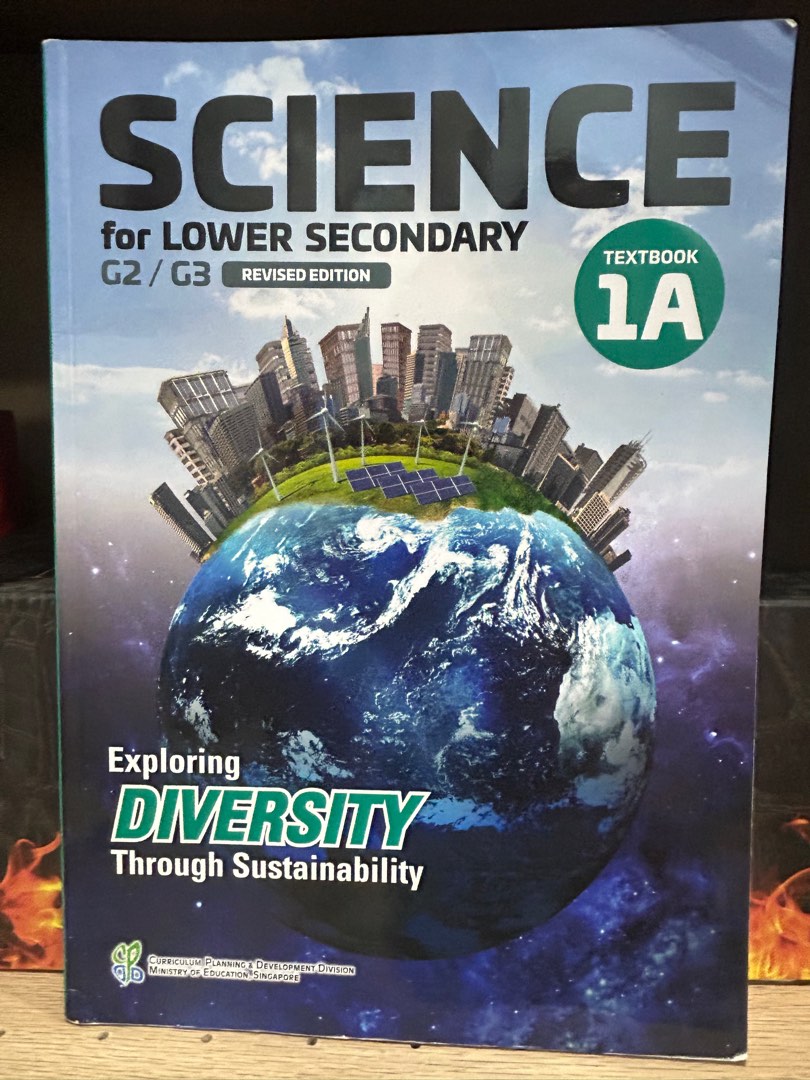Lower secondary science textbook, Hobbies & Toys, Books & Magazines, Textbooks on Carousell