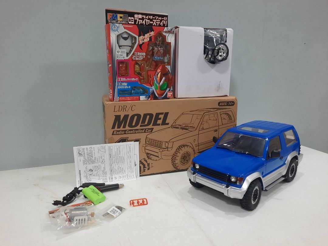 Mitsubishi Pajero Metal Top Wide 1:14 RC Car with FREE Bandai Action ...