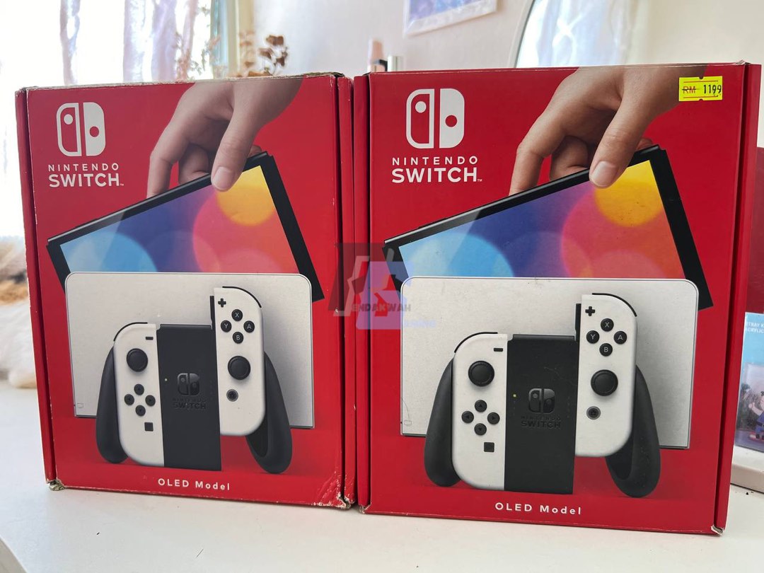 Nintendo Switch V2 white, Video Gaming, Video Game Consoles, Nintendo ...