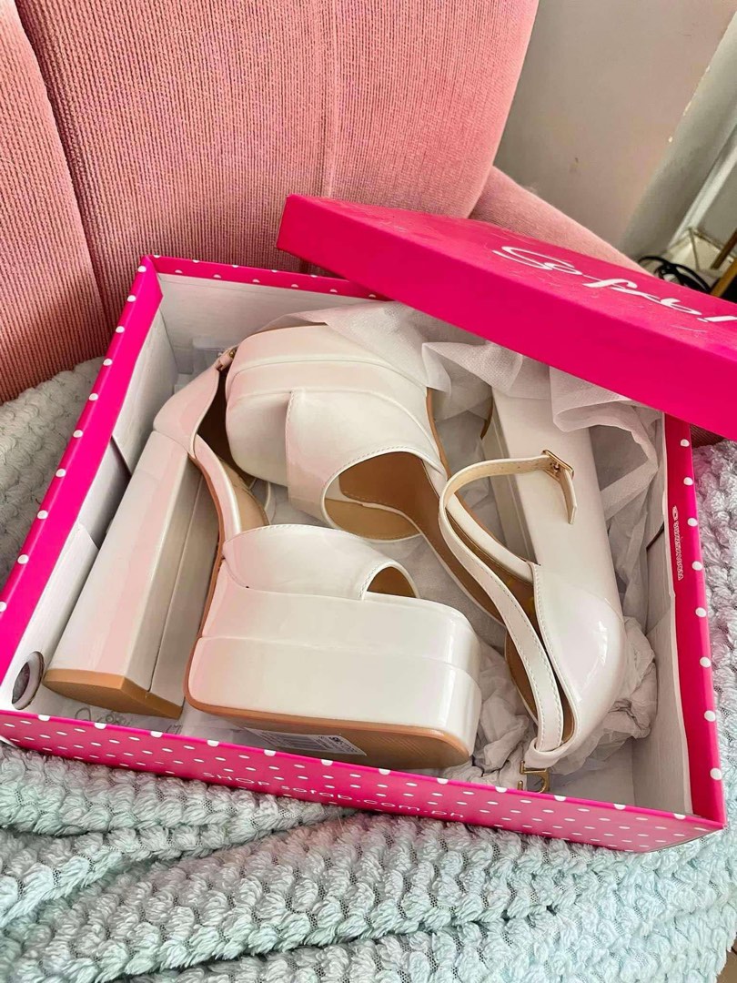 Sofab Platform Heels, Women's Fashion, Footwear, Heels on Carousell