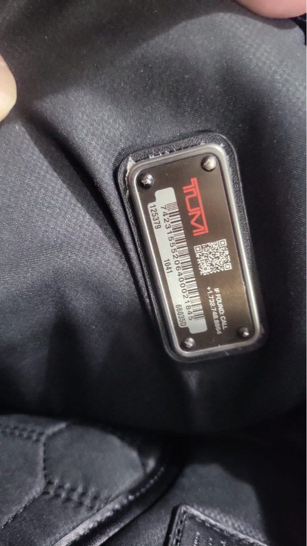 Tas TUMI Ori beli di store Kokas - Ada Serial Number - Harrison Gregory Sling Bag Cowo Pria ...