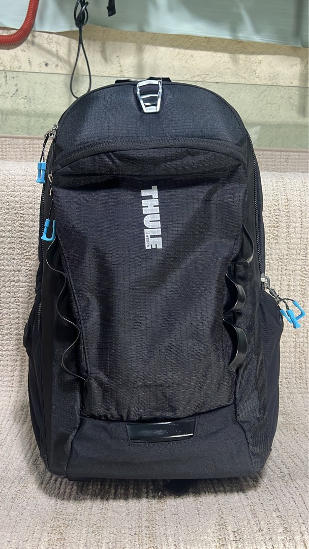THULE ENROUTE 25L, Men's Fashion, Bags, Backpacks on Carousell