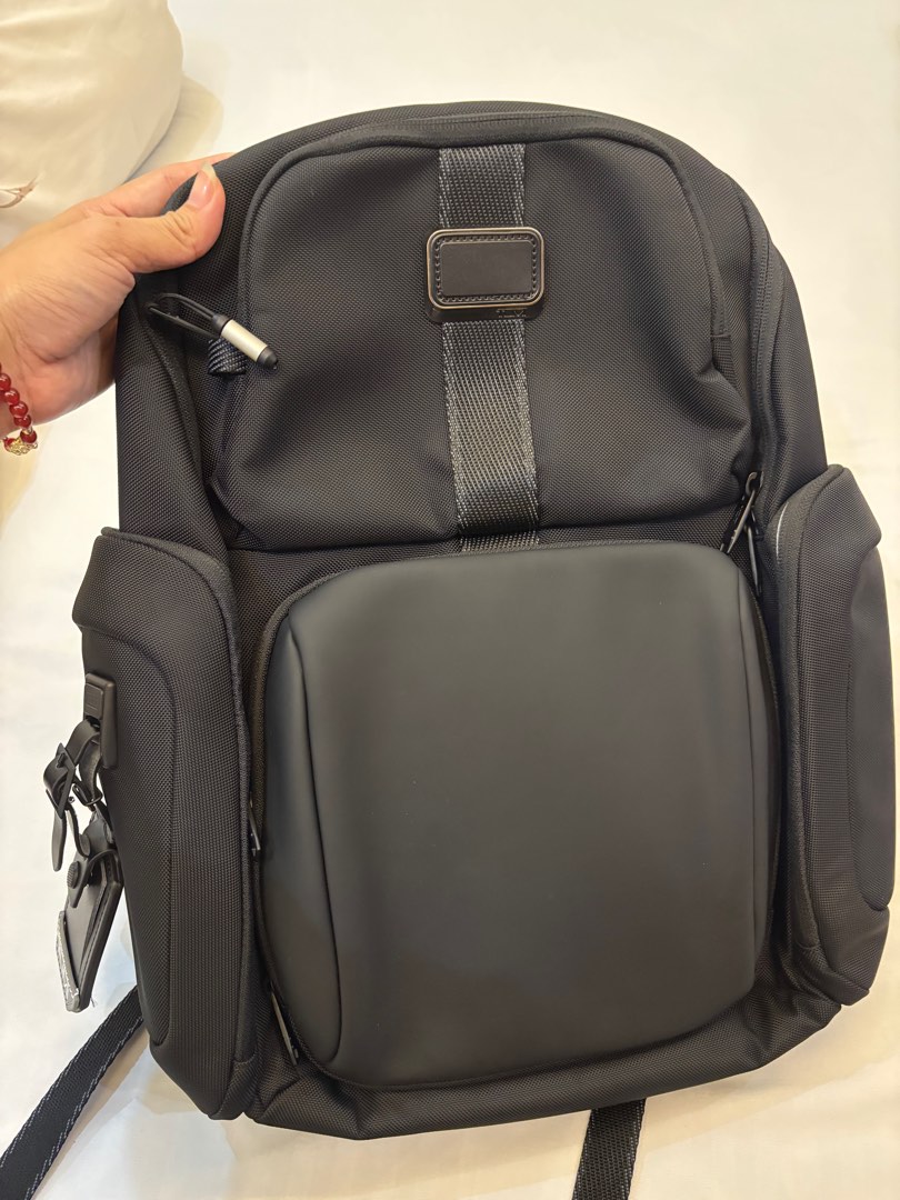 TUMI BACKPACK NEW, Barang Mewah, Tas & Dompet di Carousell