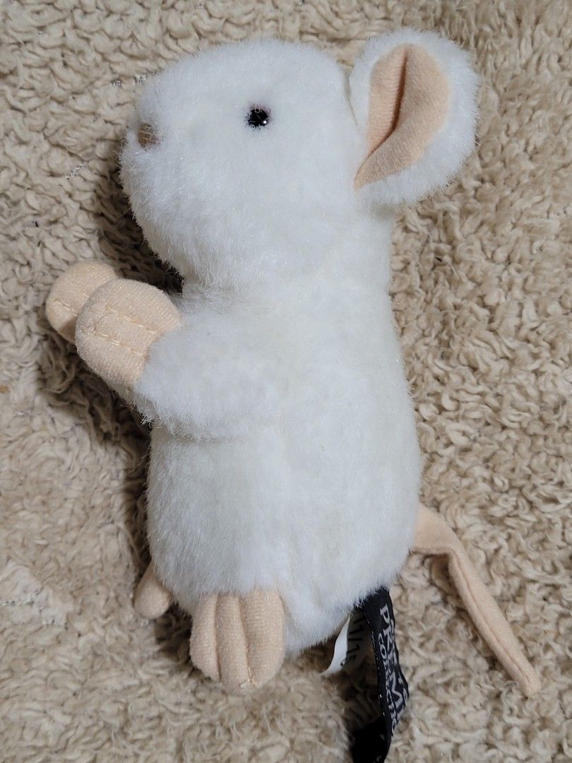 VERY CUTE REALISTIC WHITE.MOUSE RAT ANIMAL PLUSH, Hobbies & Toys, Toys ...