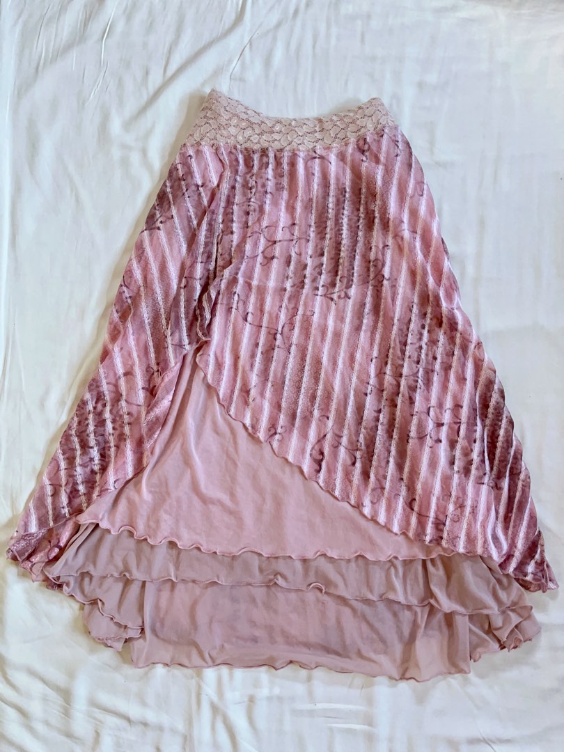 Asymmetrical layered skirt- Waist: 25-26 (stretchable) Length: 33 ...