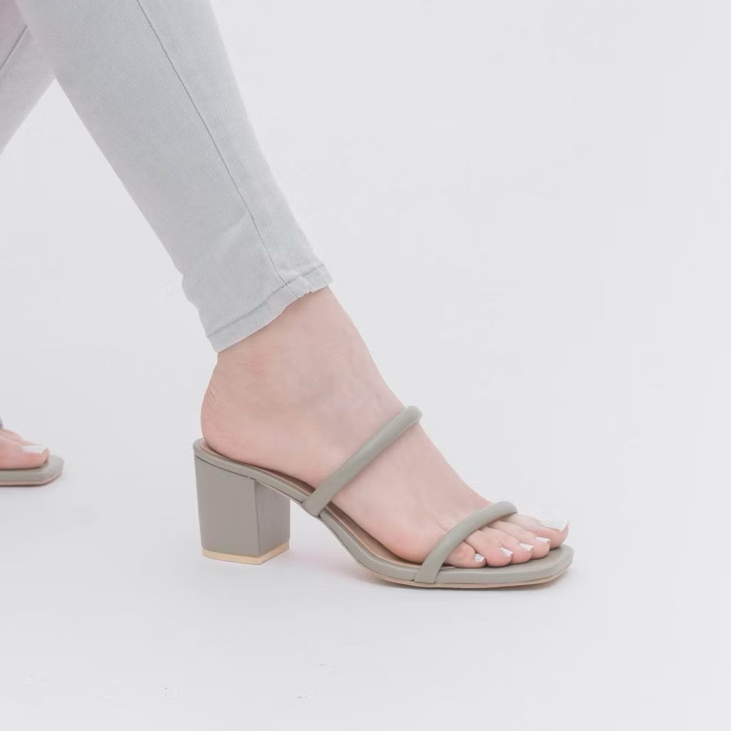 Aztrid Dixie Block Heel Sandals in Olive Green, Women's Fashion ...