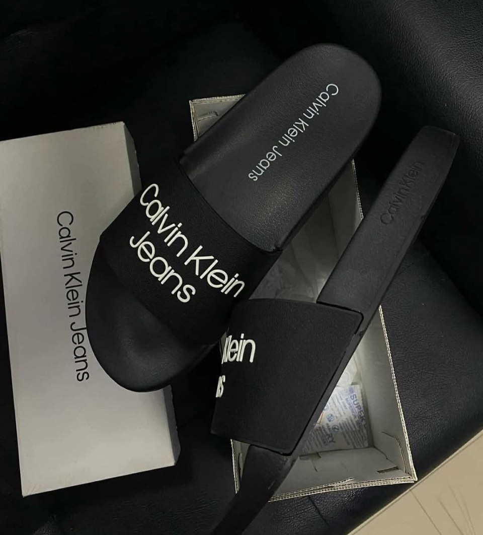 Calvin Klein Slides, Men's Fashion, Footwear, Slippers & Slides on ...