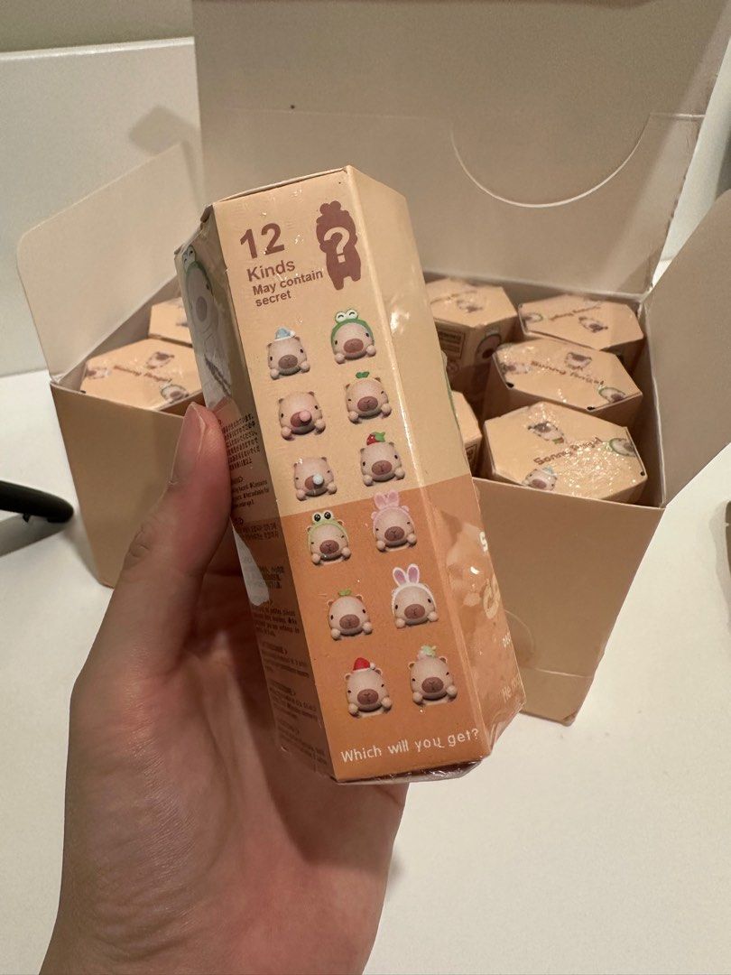 Capybara hippers sonny angel white bunny, Telepon Seluler & Tablet ...