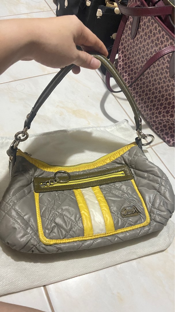 Coach Poppy Vintage Puff Kili Kili Bag, Women's Fashion, Bags & Wallets ...