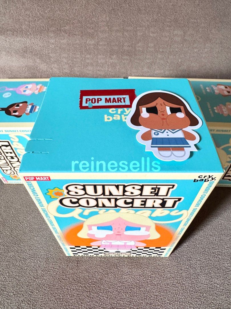 CRYBABY Sunset Concert Series-Plush Pendant Blind Box (Purplish Blue ...