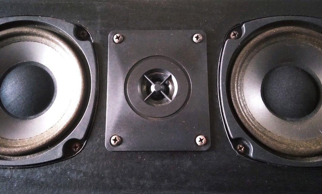 Energy Center Channel Full Range Dialog Speaker made in Canada, Audio ...