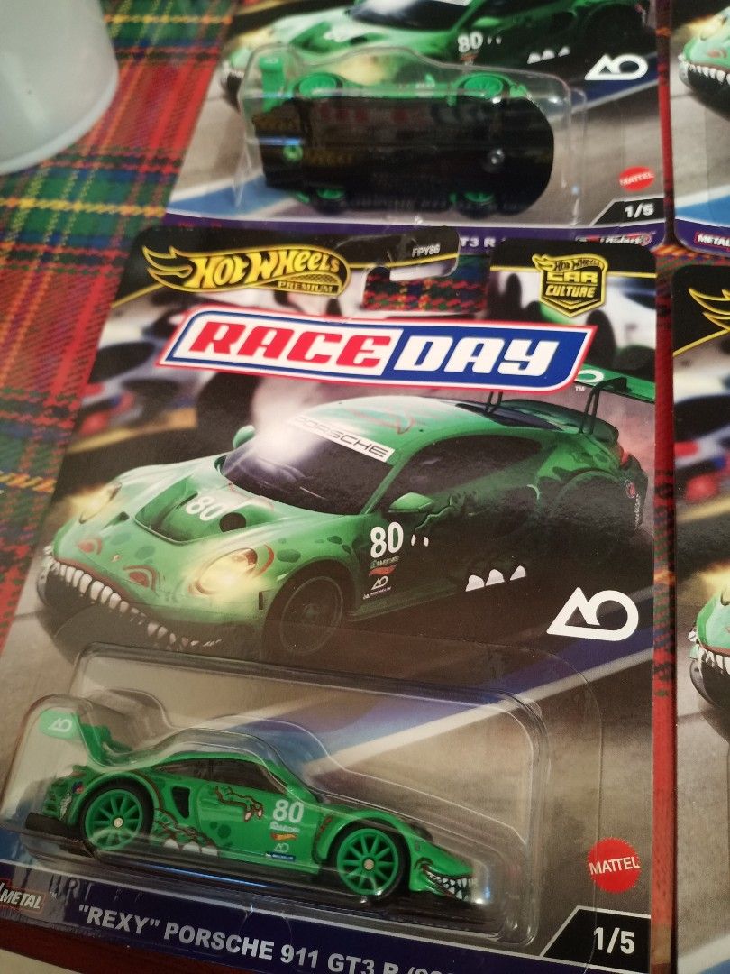 Hot wheels Race day Rexy Porsche 911 GT3 (992) premium diecast, Hobbies ...