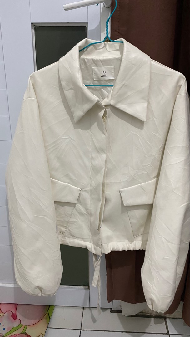 Jaket Leather White UI Brand Korea, Fesyen Wanita, Pakaian Wanita, Baju ...