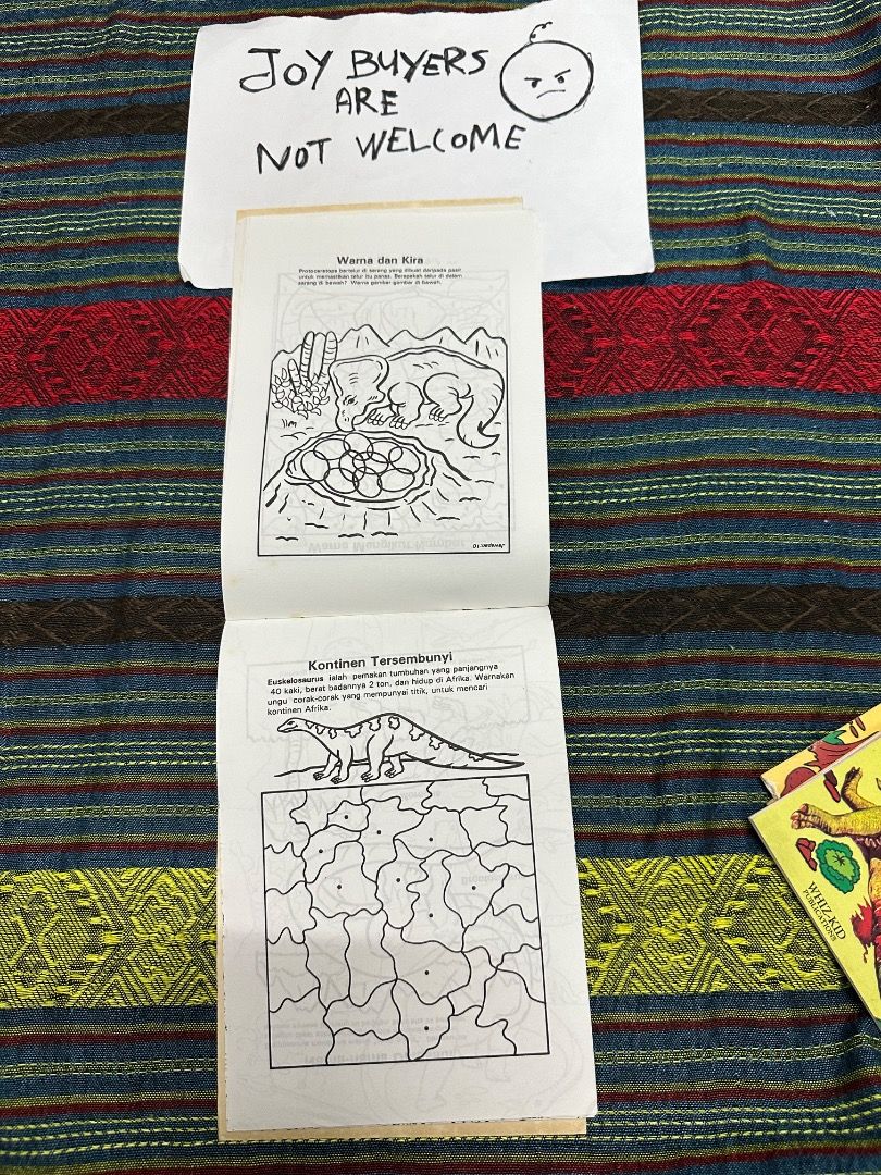 KOMBO BUKU MEWARNA DAN AKTIVITI DINOSOR / DINOSOURS COLORING AND ...