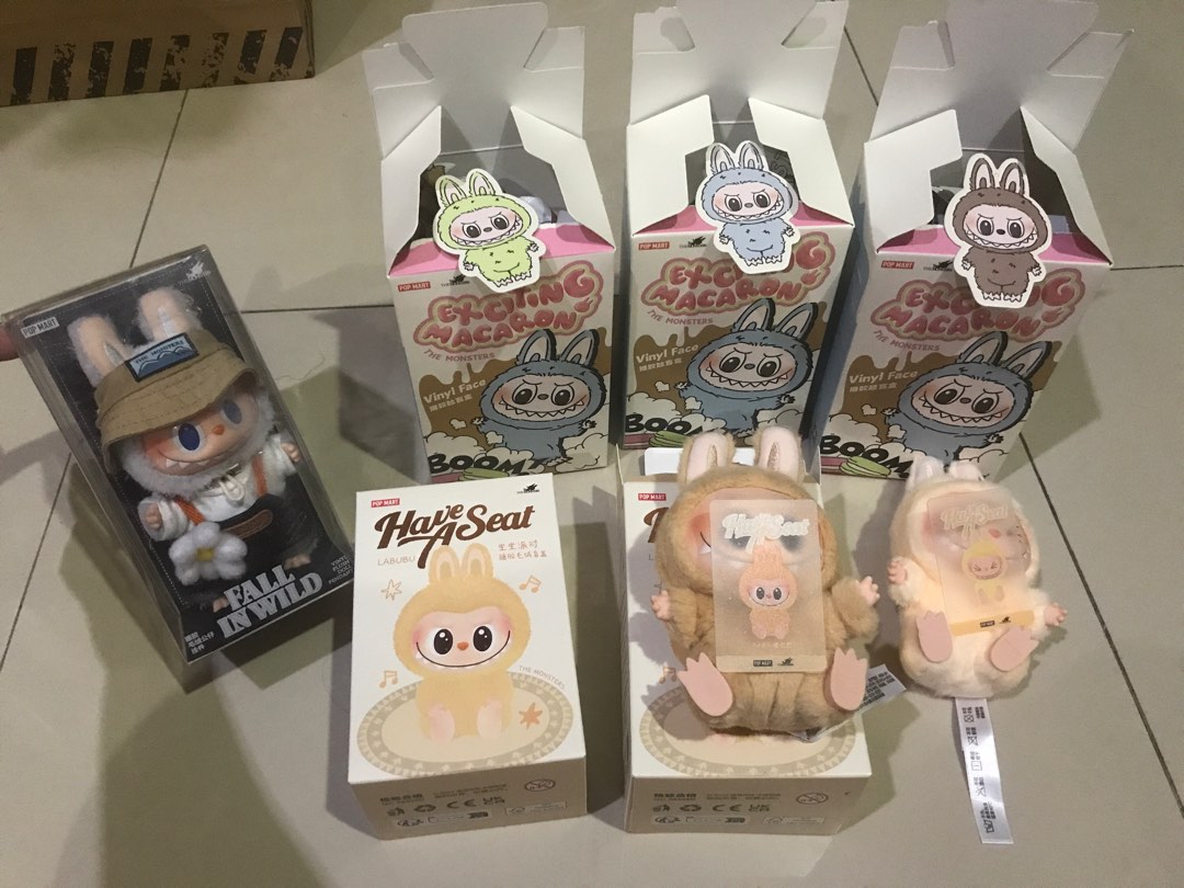 Labubu V1 V2 fall in wild have a seat macarons macaron, Hobbies & Toys ...