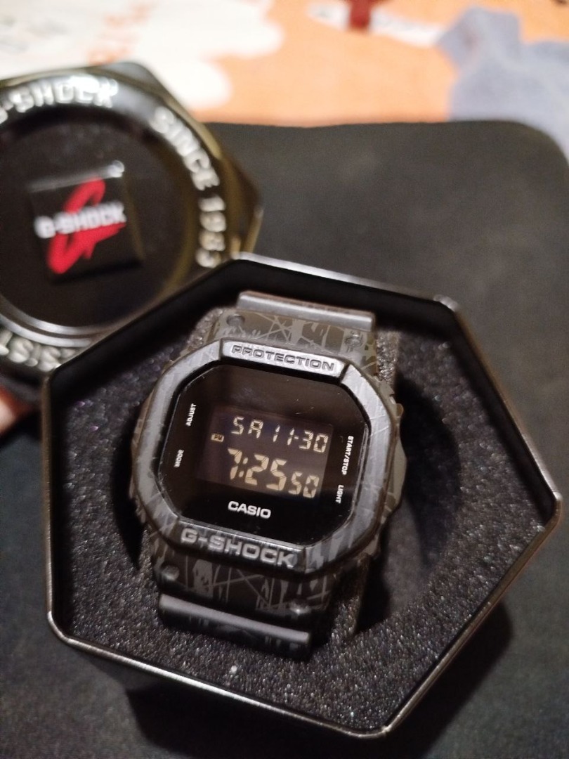 LEGIT G-Shock DW-5600SL [SLASH PATTERN Limited Edition] DW-5600SL-1 ...