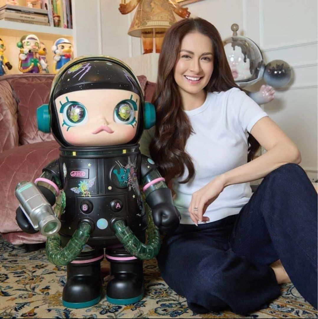 MEGA SPACE Molly 1000% Rick and Morty, Hobbies & Toys, Toys & Games on ...