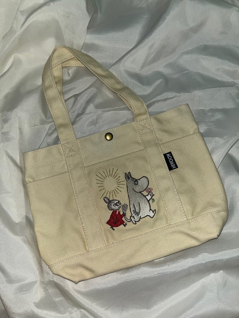 Moomin Tote Bag (small), Women's Fashion, Bags & Wallets, Tote Bags on ...