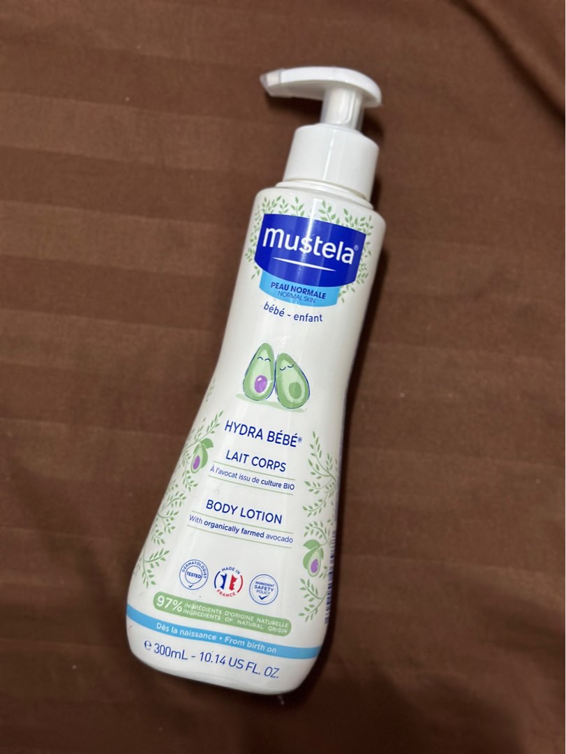 MUSTELA Hydra Bebe Body Lotion 300ml, Babies & Kids, Bathing & Changing ...
