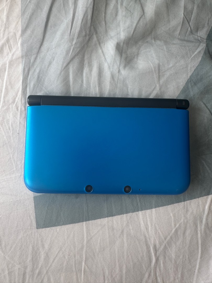 NDS 3DS XL 3DSLL 藍黑色, 電子遊戲, 電子遊戲機, Nintendo 任天堂 - Carousell