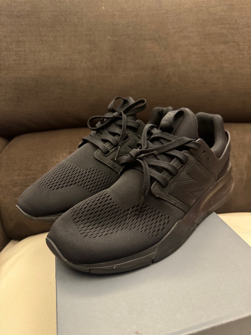 New Balance 227 - Triple Black, Men's Fashion, Footwear, Sneakers on ...