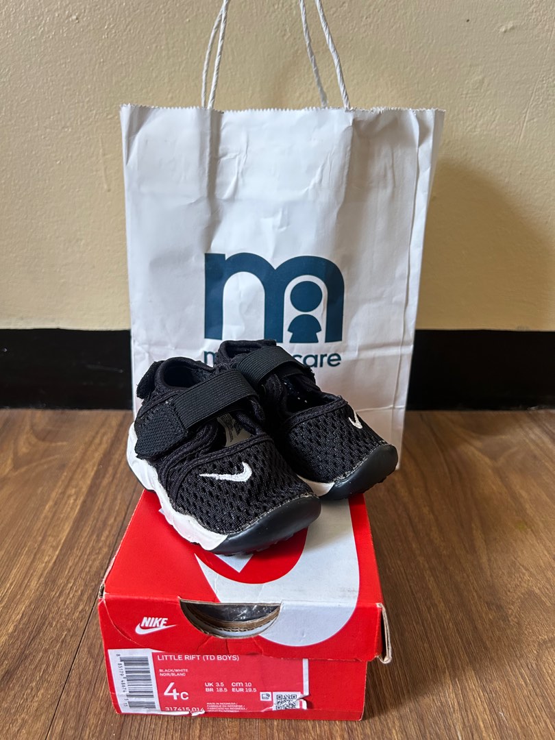 Nike Air Rift (Little Rift) Black, Bayi & Anak, Baju Bayi di Carousell