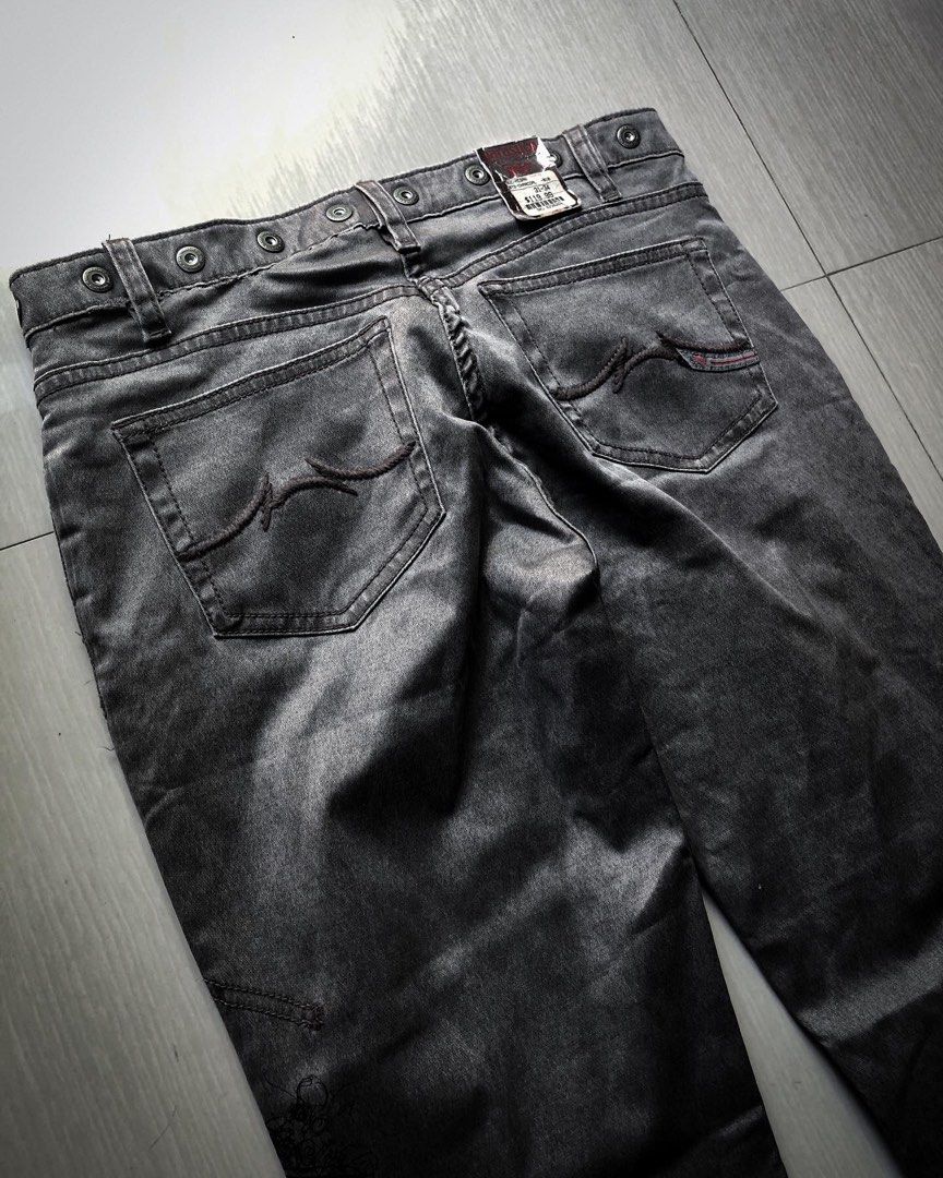 Parasuco Art Flares ( Tornado Mart Semantic Design Obelisk 14th ...
