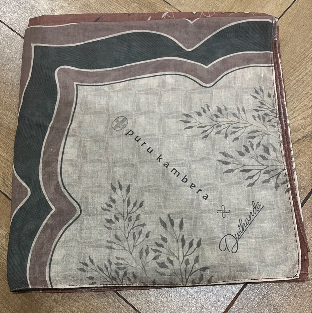 Puru Kambera x Dwihanda Hijab Square, Fesyen Wanita, Muslim Fashion ...