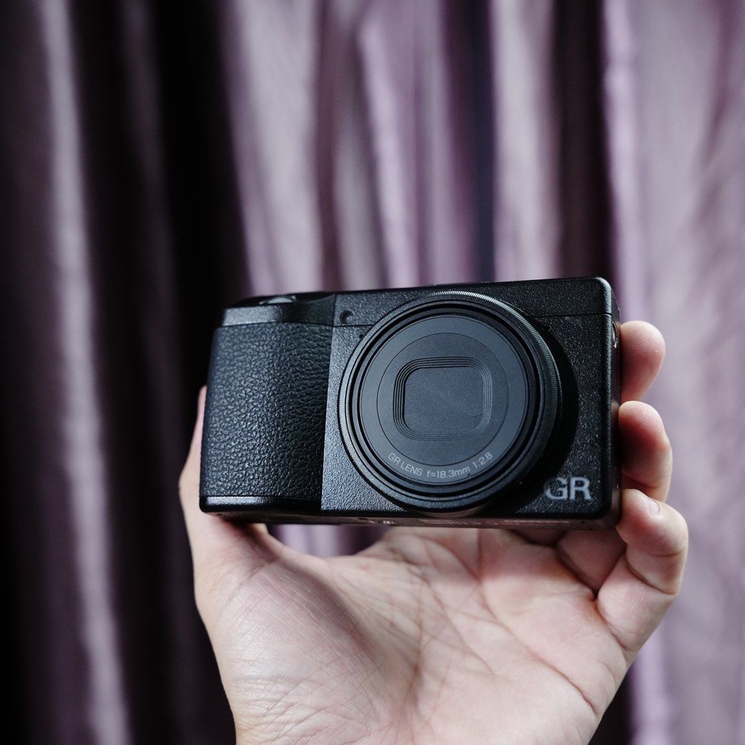 Ricoh GR III / GR3 Digital Compact Camera (SC1.6K), Photography ...