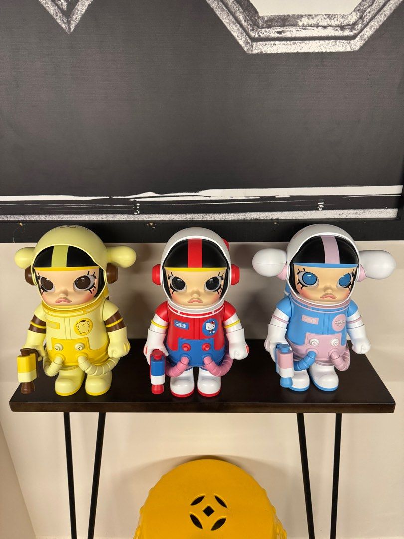 Sanrio Molly popmart 400%, Hobbies & Toys, Toys & Games on Carousell