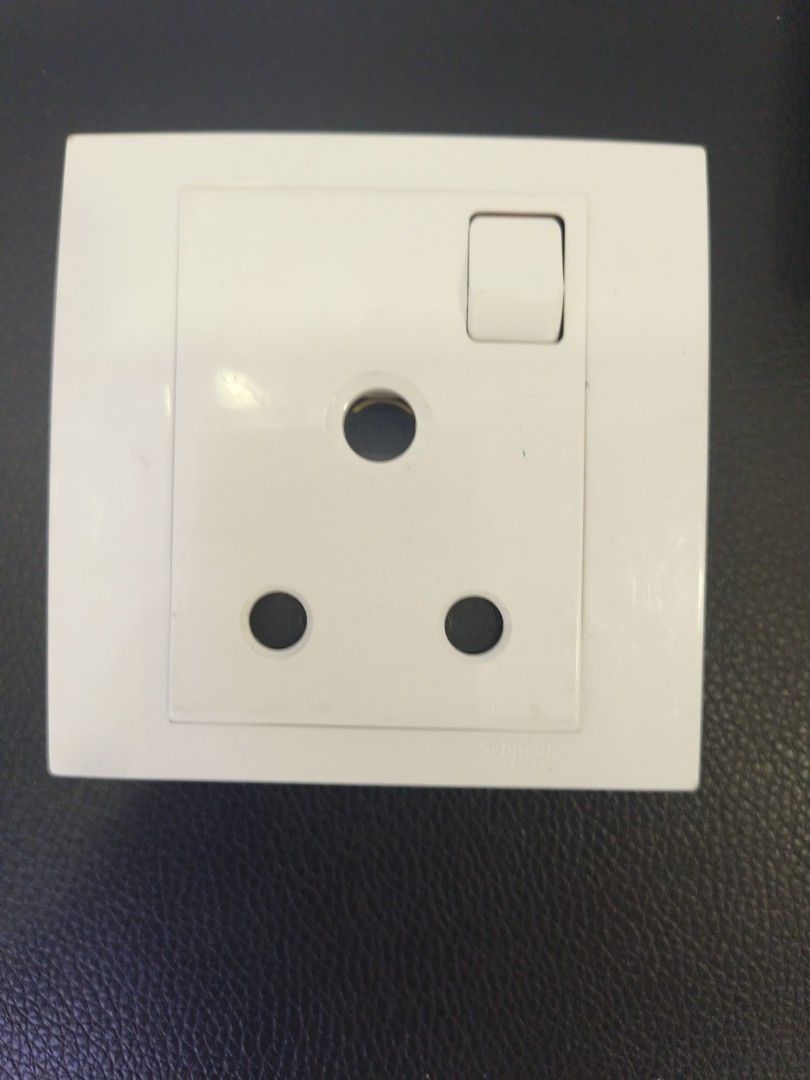 Schneider High Power Switch Socket 15A For Air Condition And Water ...