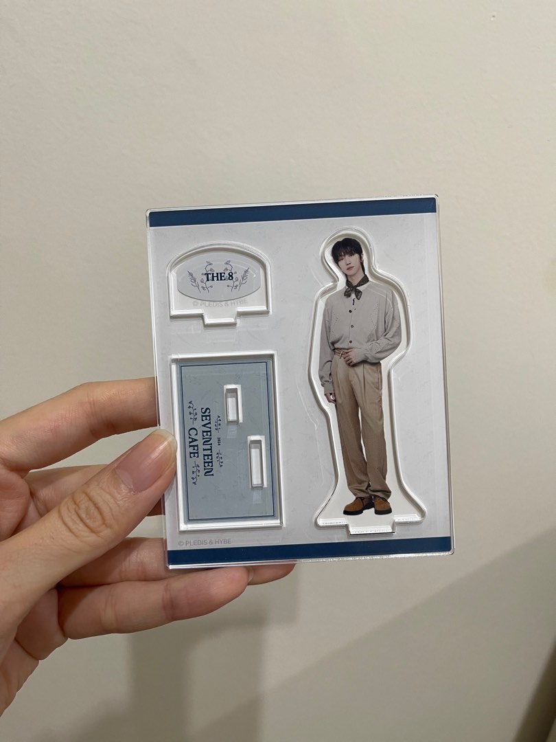 Seventeen Cafe Japan 2024 The8 / Minghao Acrylic Stand, Hobbies & Toys ...
