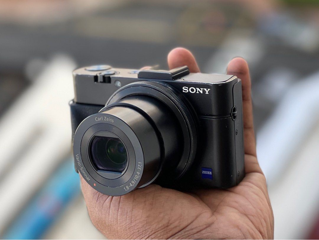 Sony RX100 mark ii mirrorless 20.2 megapixel wifi Connection still good ...