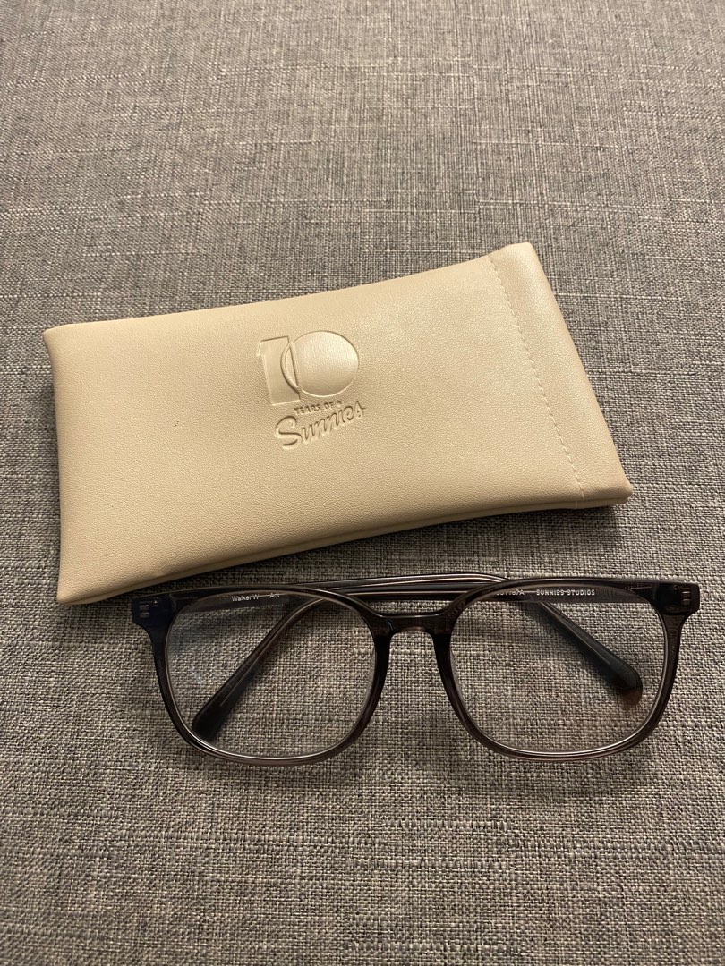 Sunnies Studios Walker Wide Ant, Women's Fashion, Watches & Accessories ...
