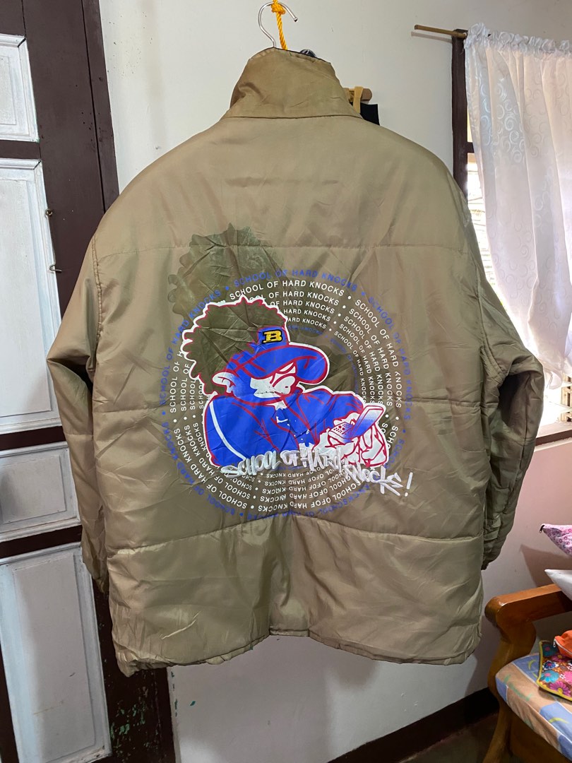90s School of Hard Knocks Puffer Jacket, Men's Fashion, Coats, Jackets ...