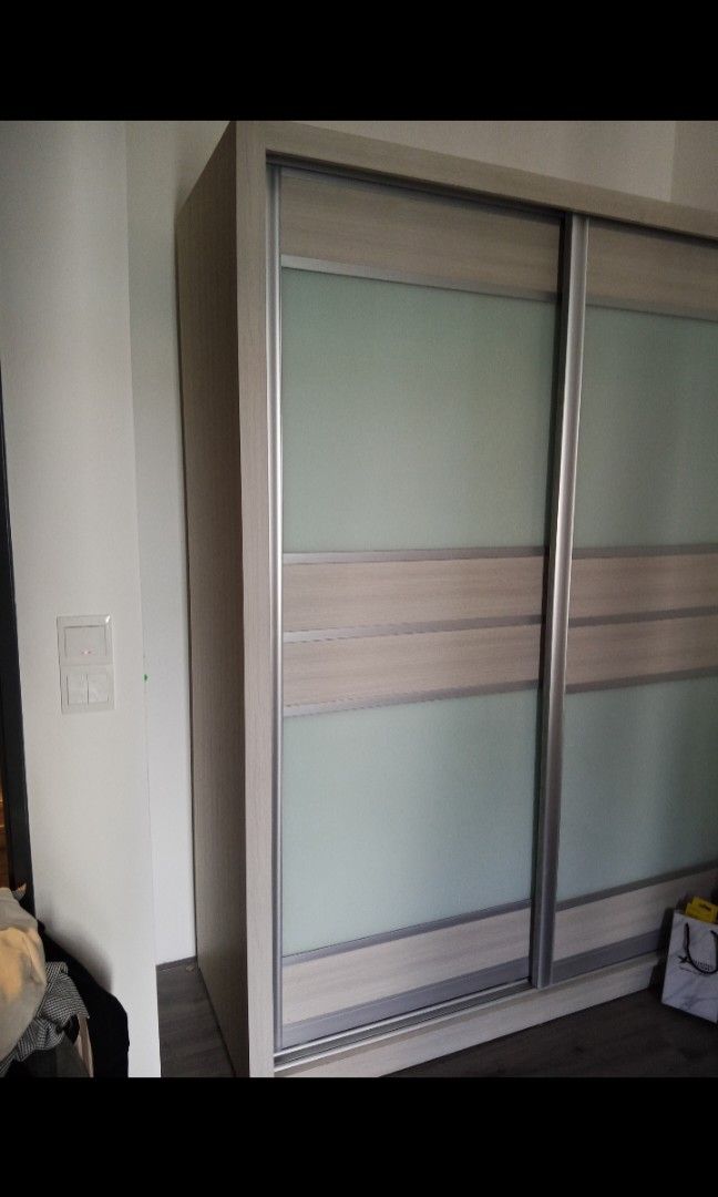 Almari besar High Quality, Furniture & Home Living, Furniture, Shelves ...