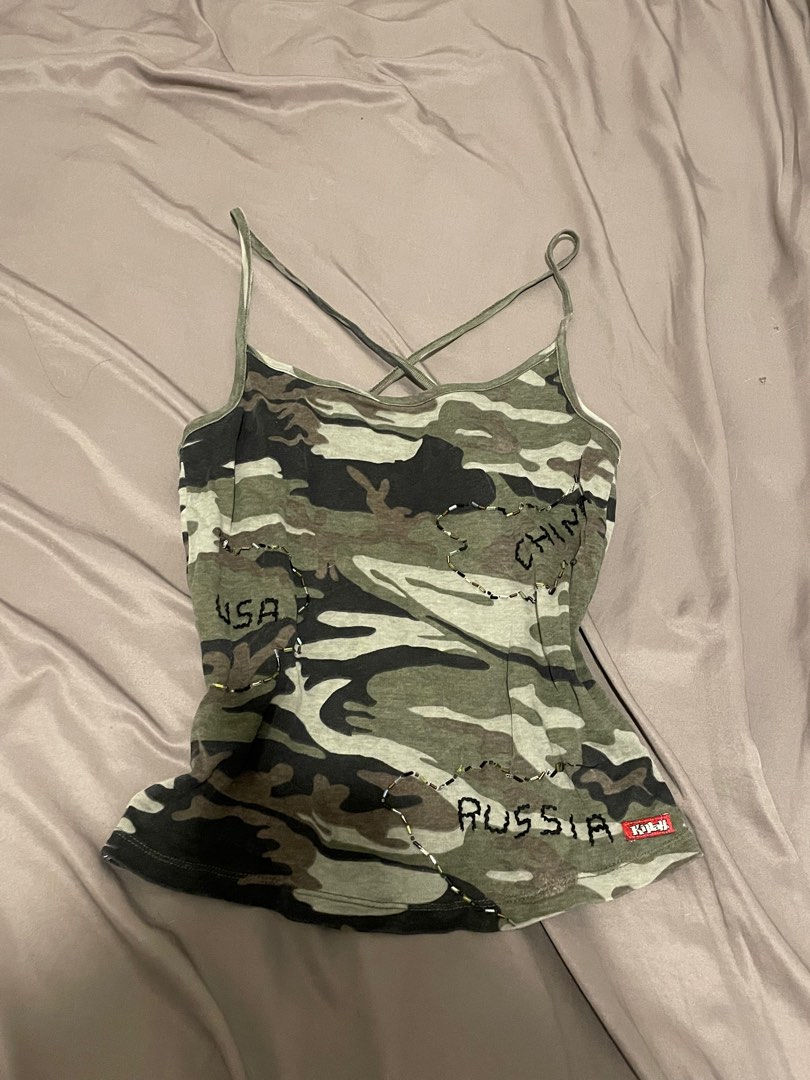 AUTHENTIC Y2k 2000s baby tee Killah camo army print tank tank spaghetti ...