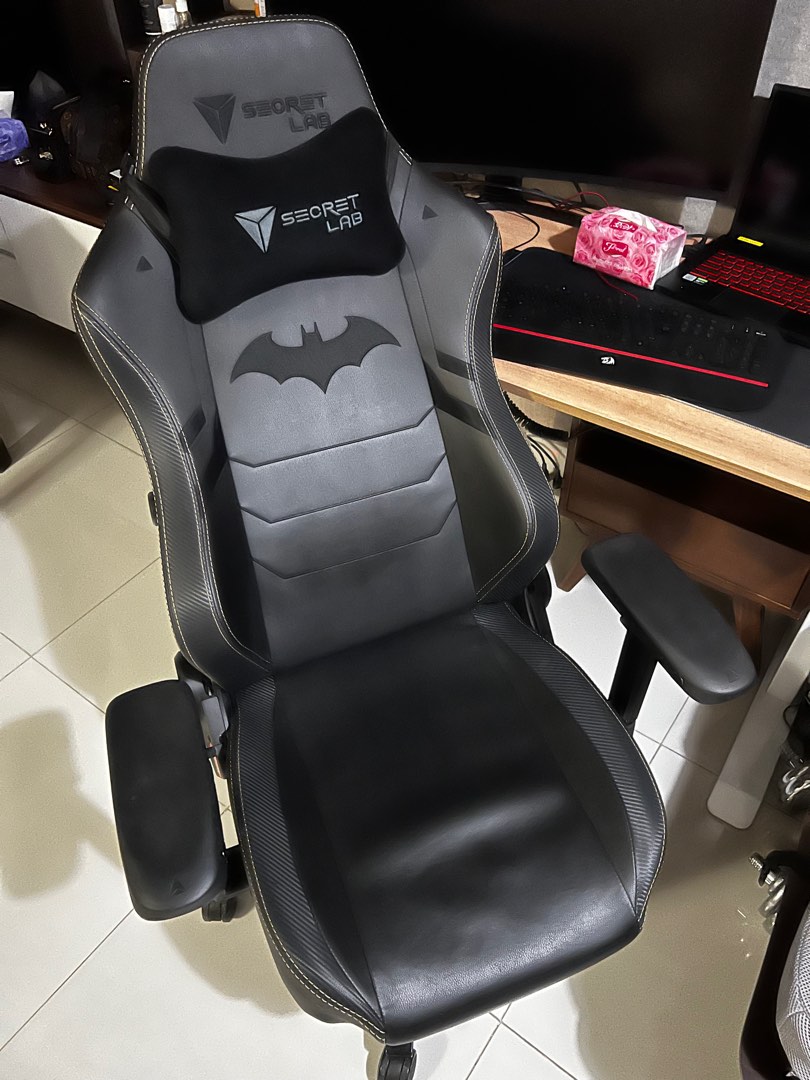 Exclusive Secret Lab Gaming Chair (Batman), Furniture & Home Living ...