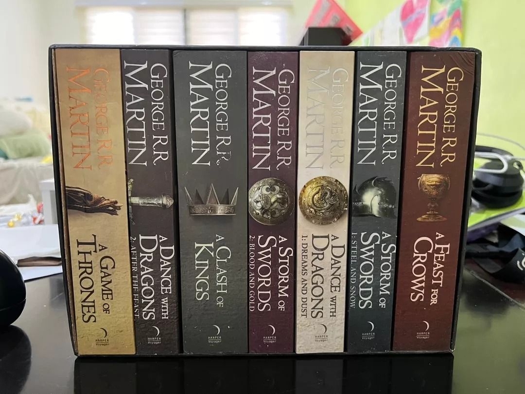 GAME OF THRONES / A SONG OF FIRE AND ICE- 7 BOOKS COLLECTION By George ...