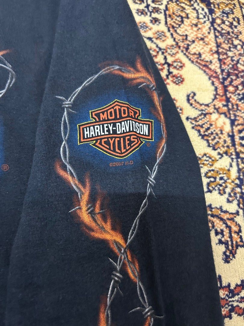 VINTAGE HARLEY DAVIDSON SLEEVE HIT ( FLAME BARB WIRE ), Men's Fashion ...