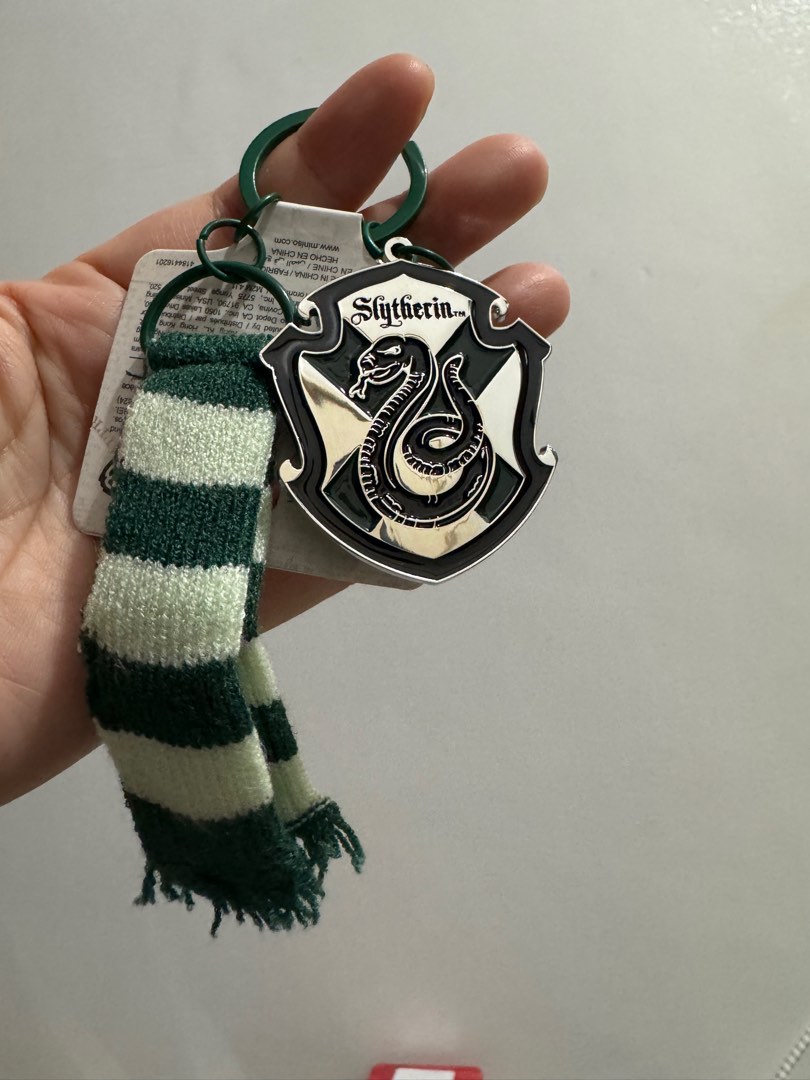 Harry Potter Slytherin Bagcharm/Keychain, Hobbies & Toys, Memorabilia ...