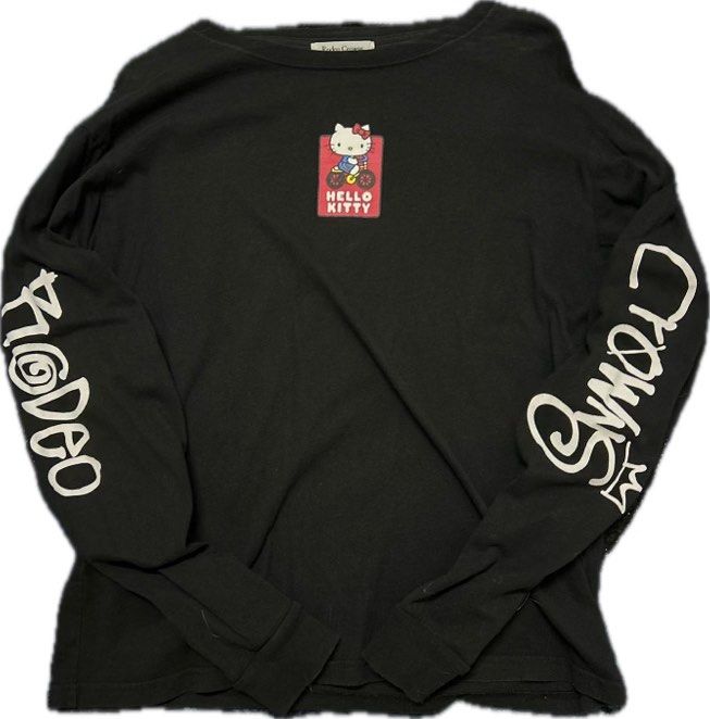 hello kitty rodeo crown, Men's Fashion, Tops & Sets, Tshirts & Polo ...