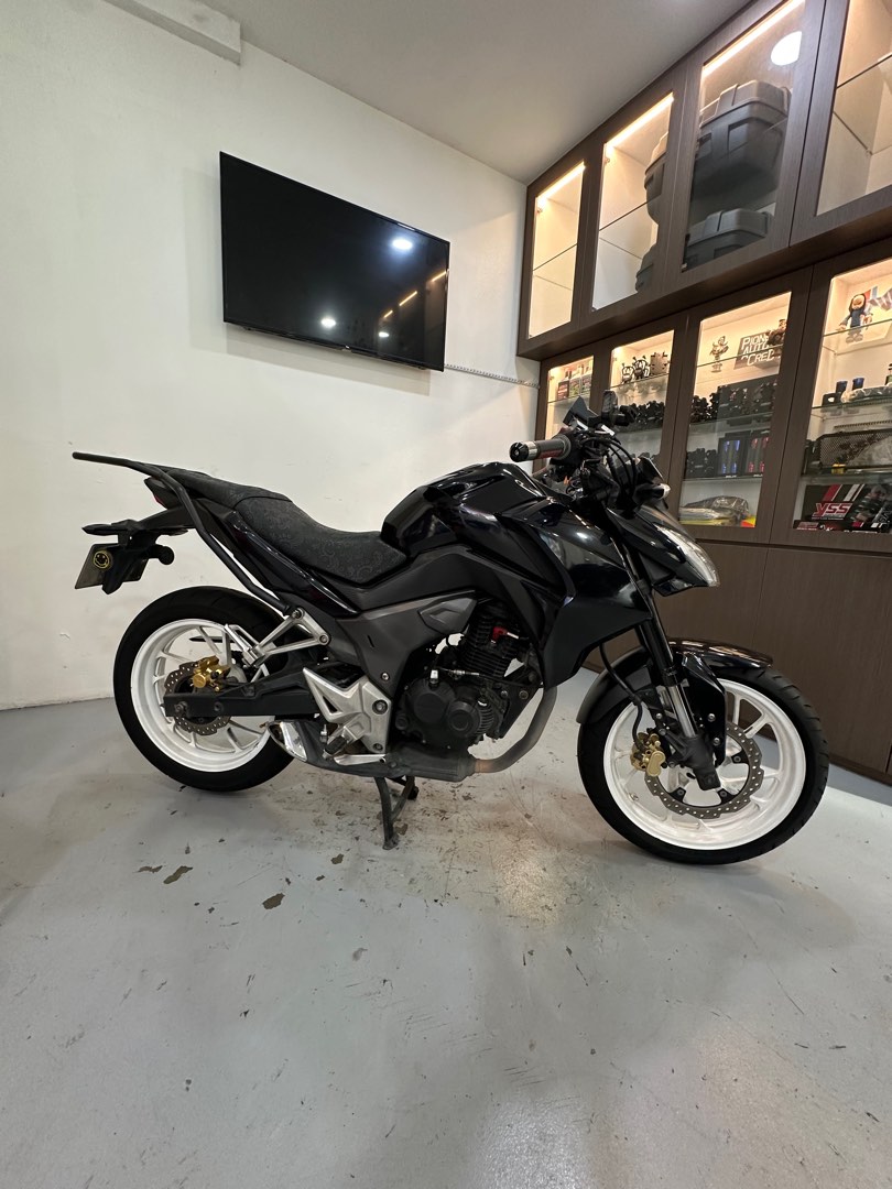 HONDA CBF190WH, Motorcycles, Motorcycles for Sale, Class 2B on Carousell