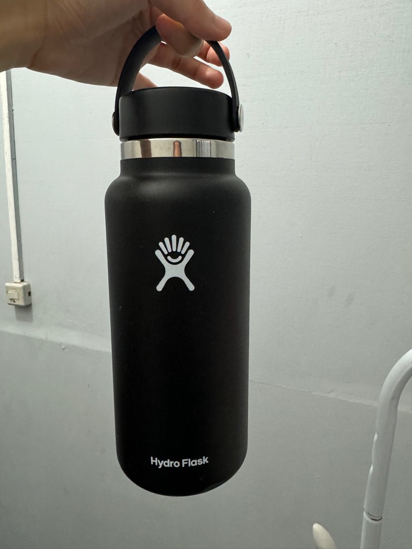 Hydro Flask Black 32 oz Tumblr Preloved Light Use, Furniture & Home ...