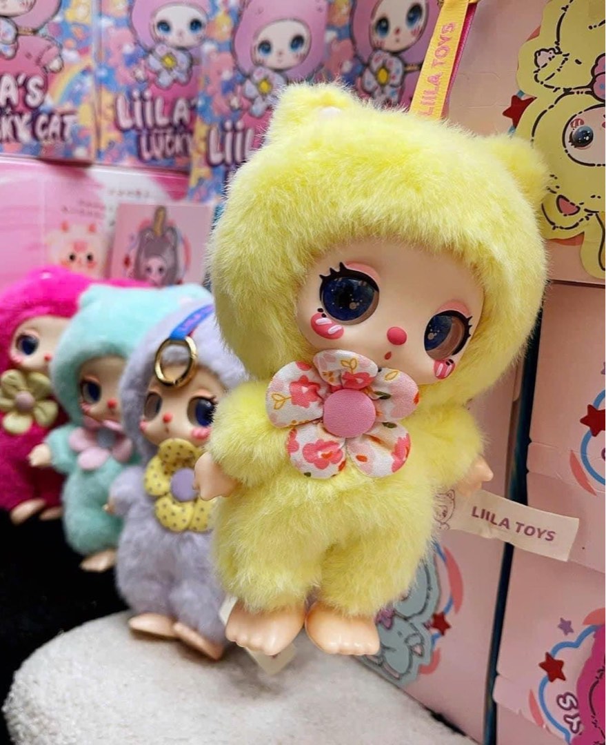 Liilas Lucky Cat V1, Hobbies & Toys, Toys & Games on Carousell