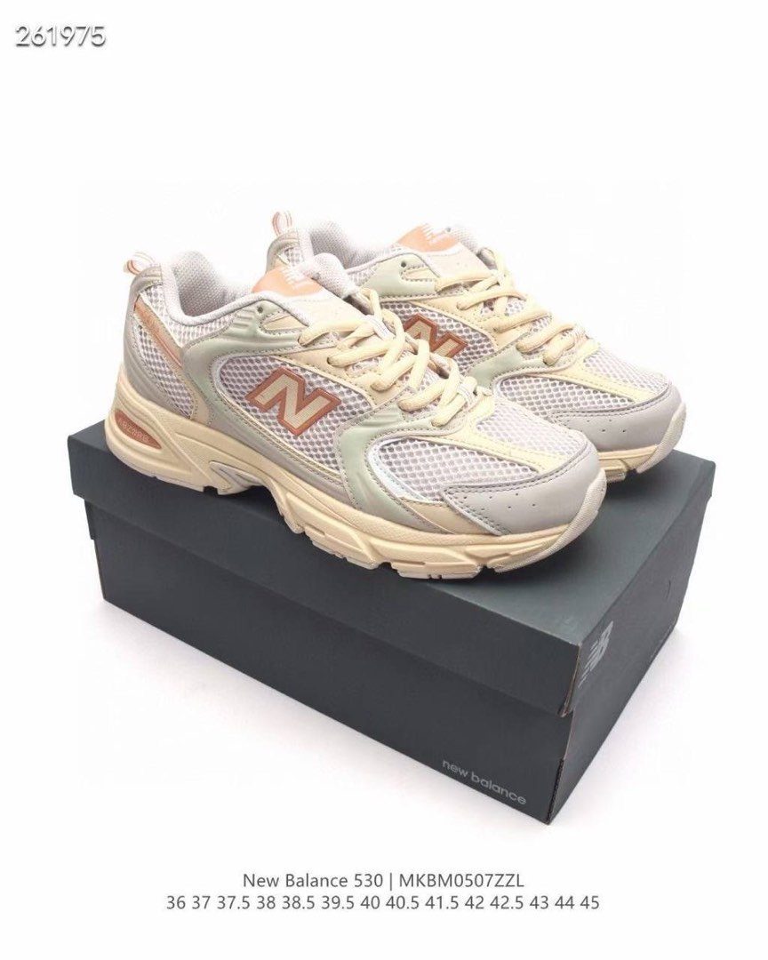 New Balance 530, Women's Fashion, Footwear, Sneakers on Carousell
