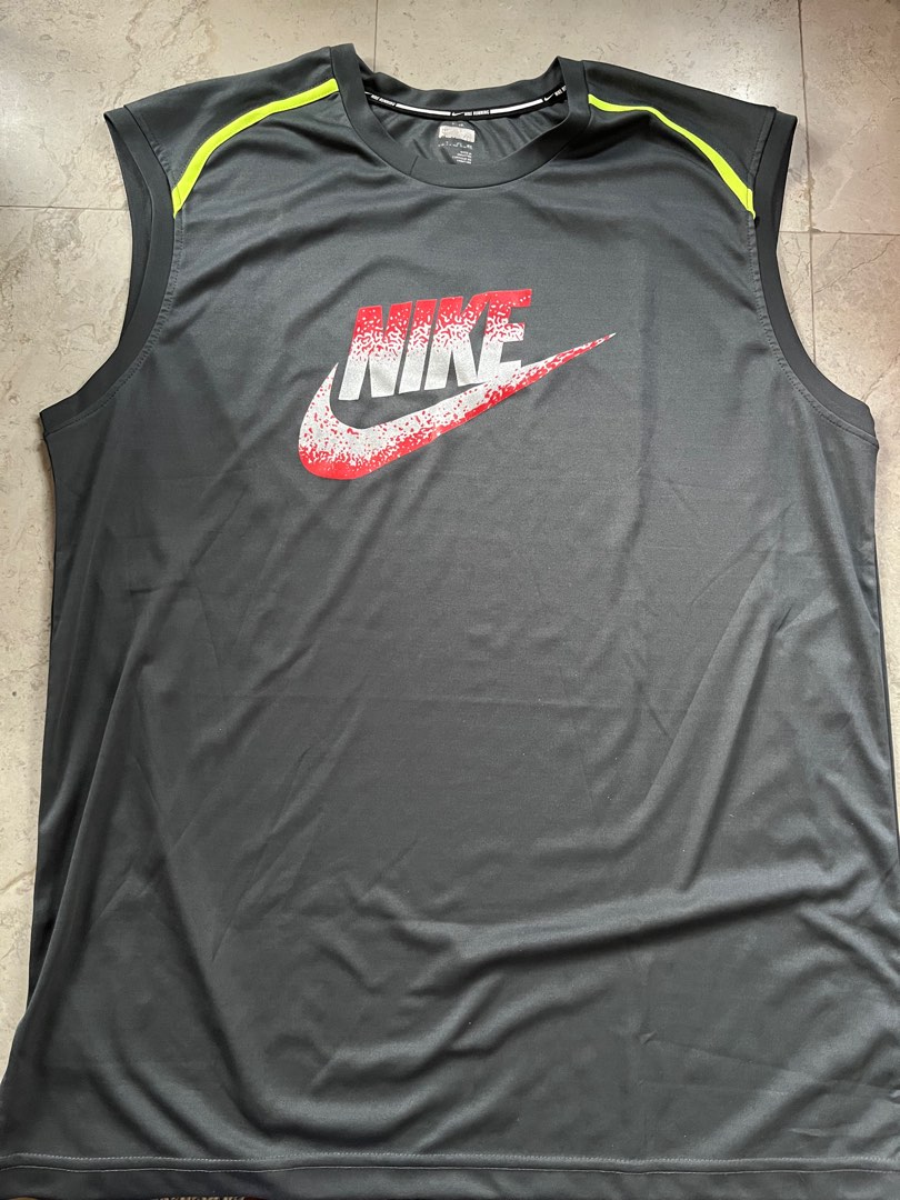 Nike Muscle Tank, Men's Fashion, Activewear on Carousell